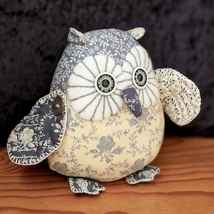 Owl Toy Sewing Pattern & Photo Tutorial, 6" Bird, Jointed Wings (PDF ...