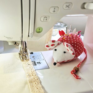 Cute Mouse Pincushion PDF Sewing PATTERN Easy to Sew Needle Minder - Etsy