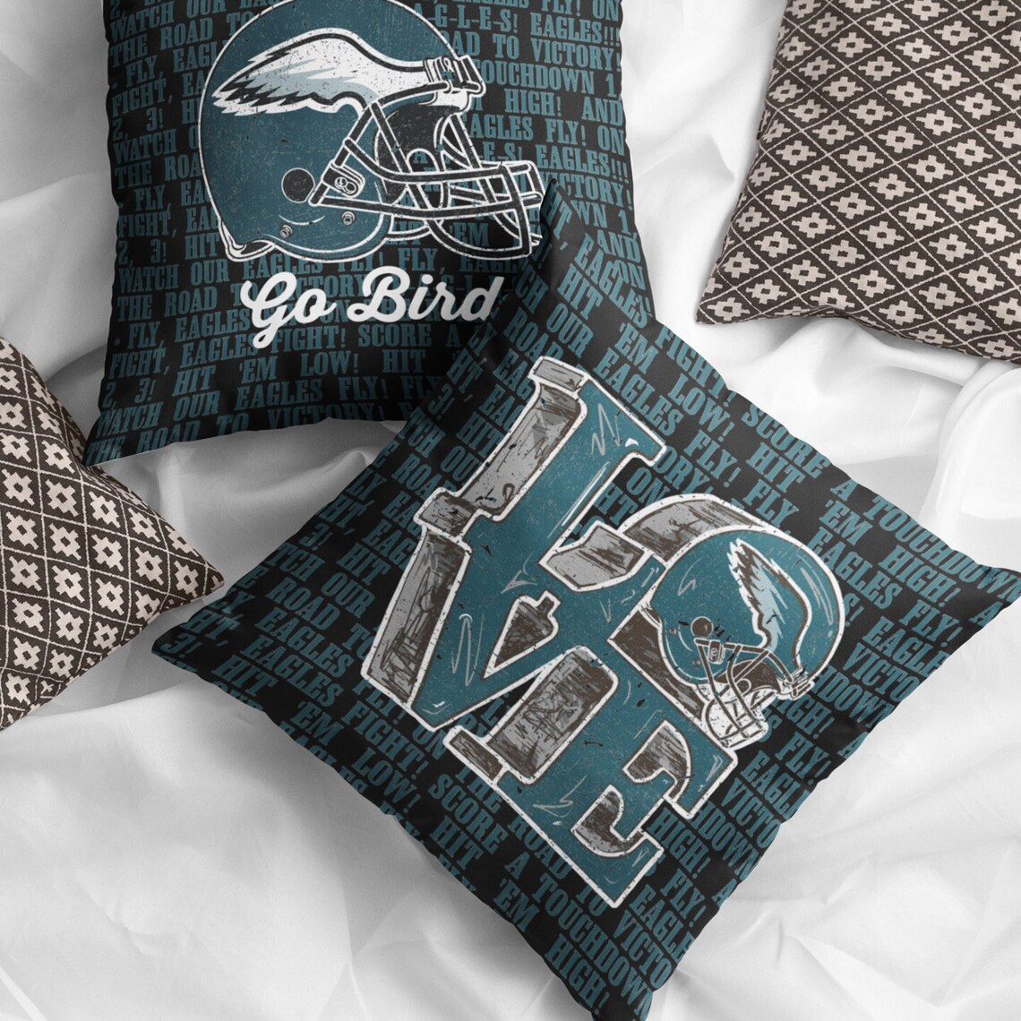 Philadelphia Eagles LOVE Helmet Throw Pillow Distressed - Etsy