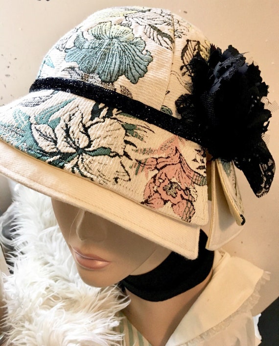 Vintage Flapper Girl Hat