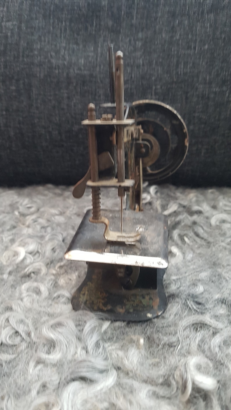 Muller Tin Toy Sewing Machine Germany - Etsy