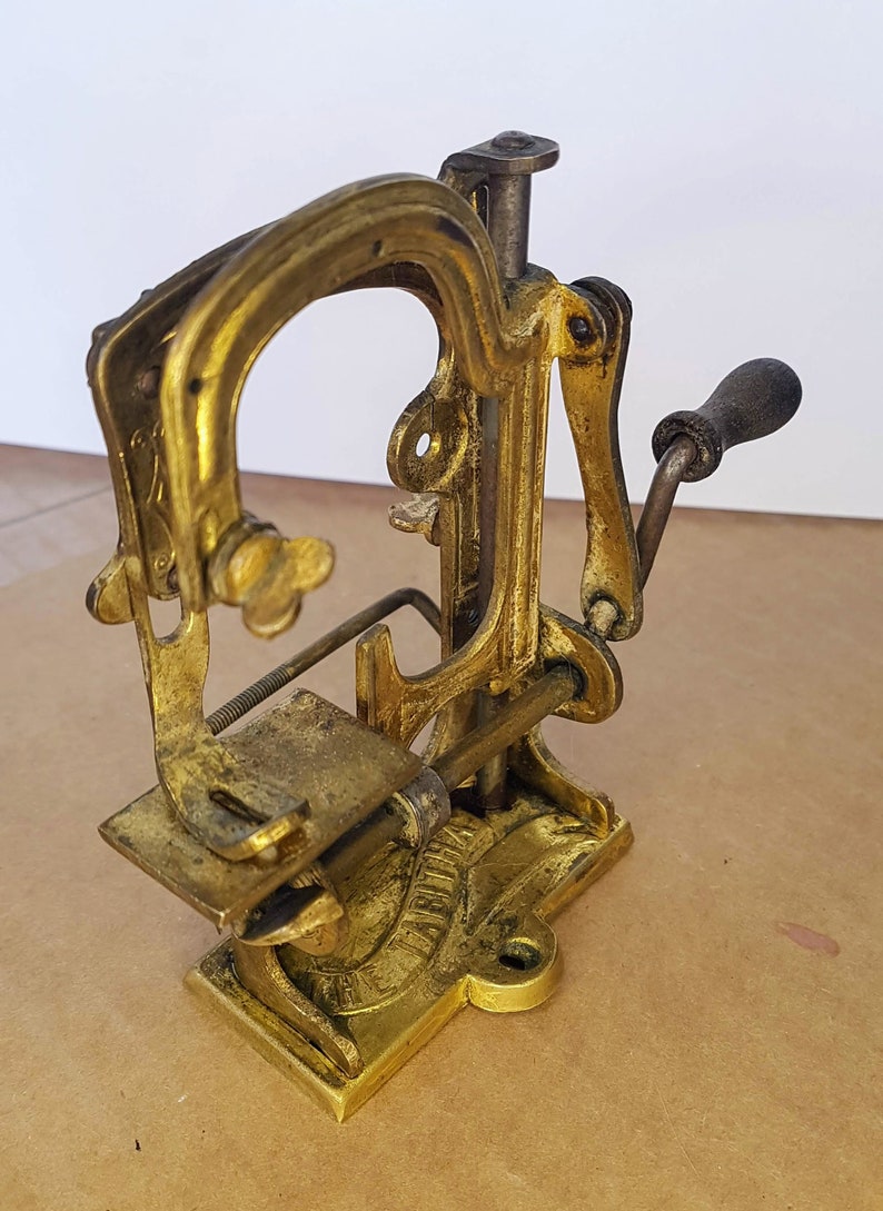 Rare "the Tabitha" Miniature Sewing Machine 1886-1890 - Etsy