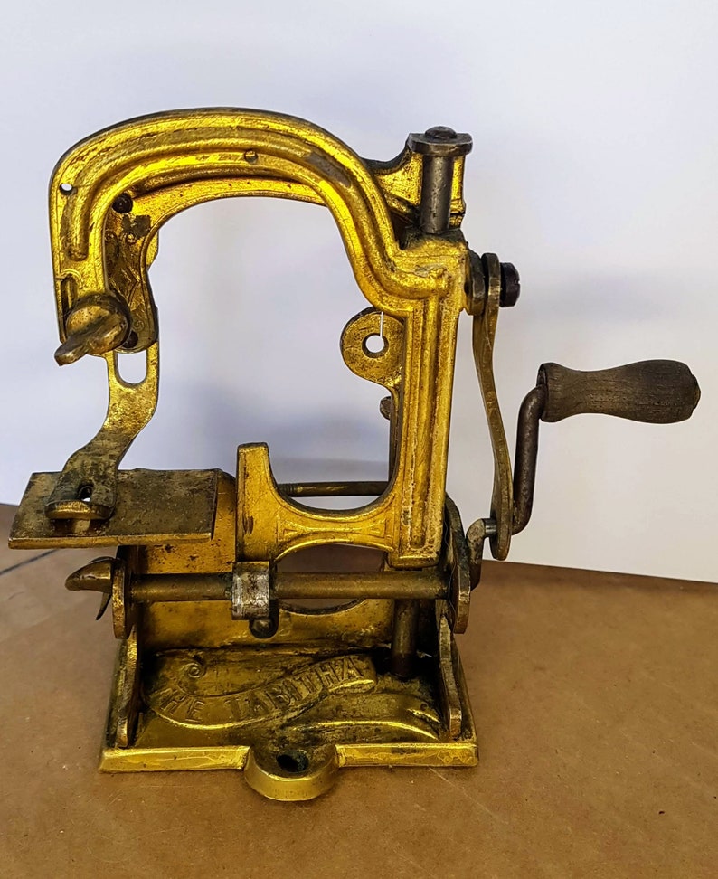Rare "the Tabitha" Miniature Sewing Machine 1886-1890 - Etsy