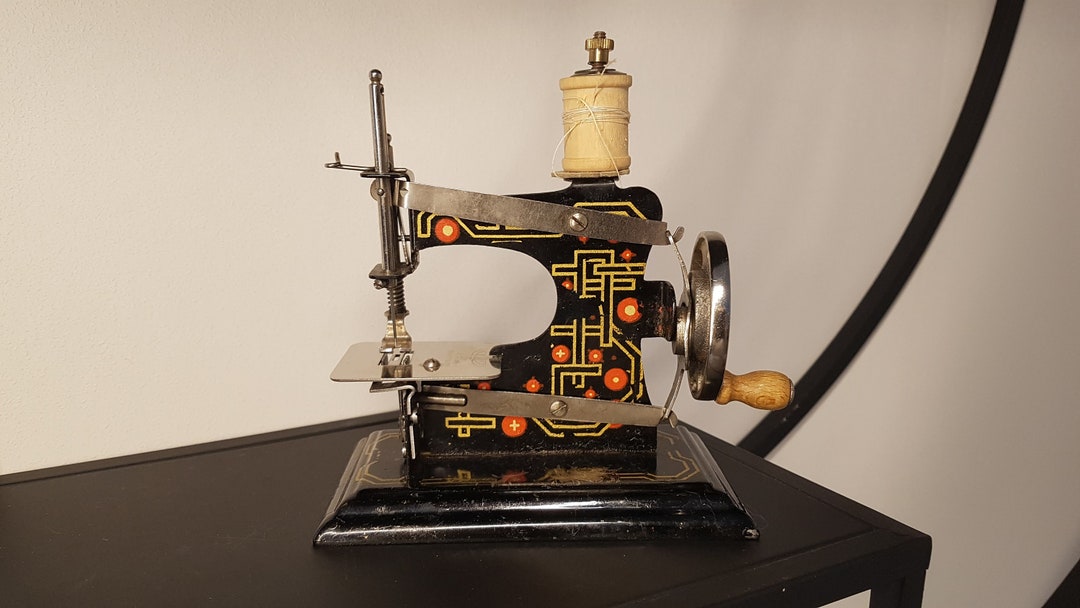 Casige Tin Toy Sewing Machine Germany - Etsy