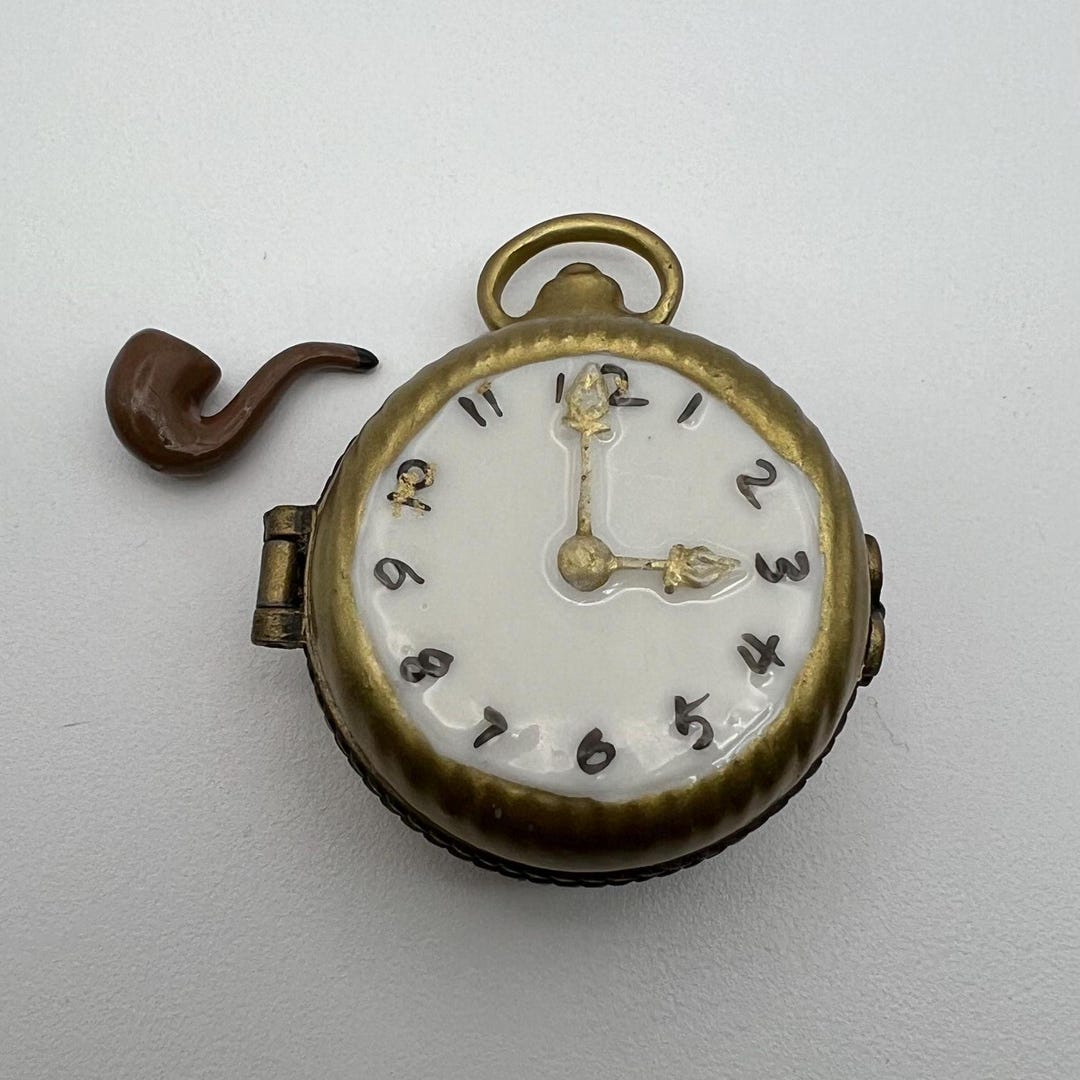 ONE TRINKET INCLUDED Gold Pocket Watch W Brown Pipe Inside Phb ...
