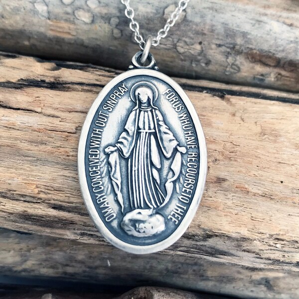 Virgin Mary Locket - Etsy