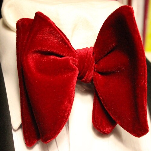 FERUCCI Men Pre Tied Oversized Black Velvet Bow Tie Groom - Etsy