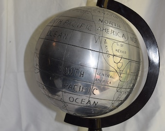 Table Top World Map - Etsy