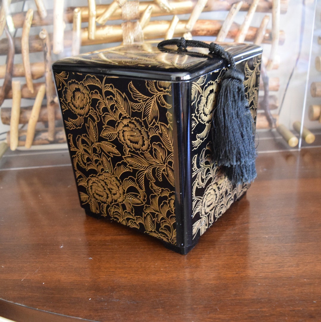 Neiman Marcus Japanese Black Asian Style Lacquer Ice Bucket With ...