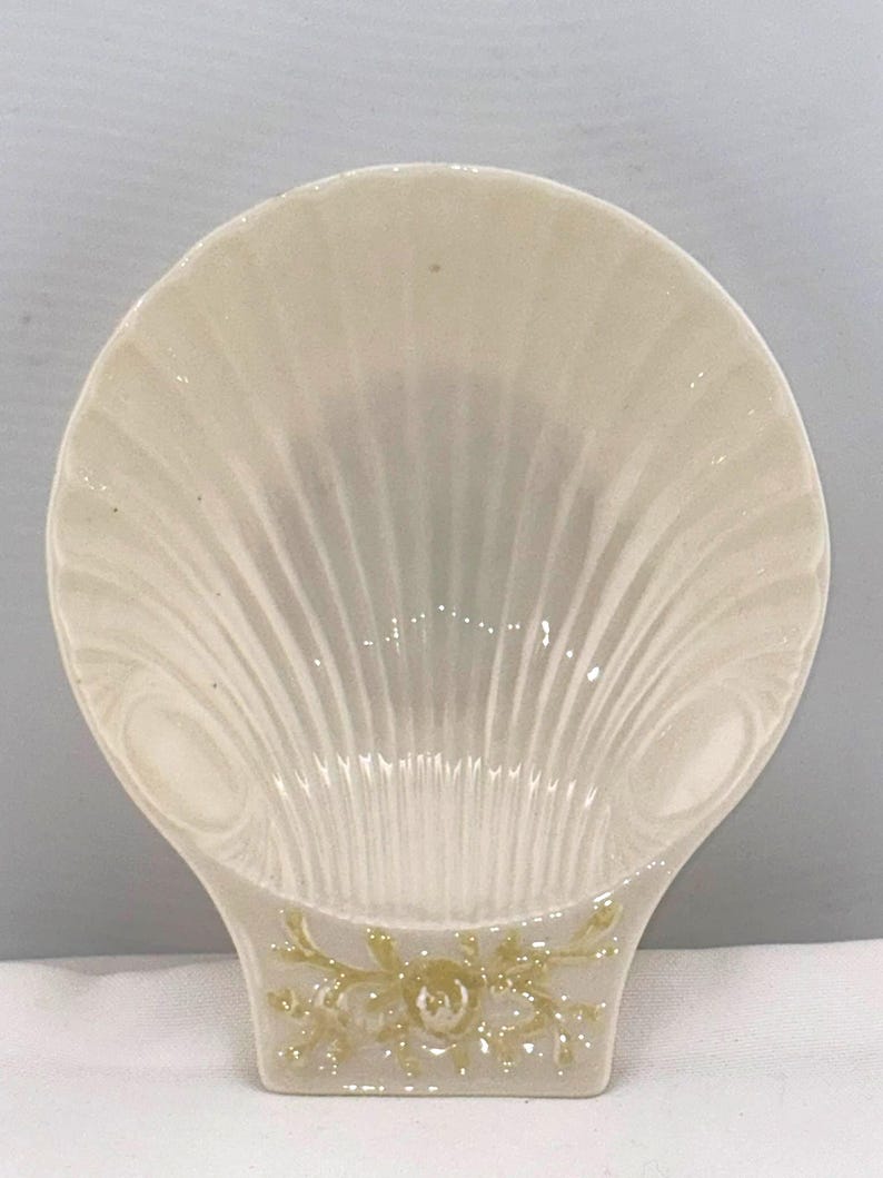 Belleek Shell Shaped Comport Nut Candy Trinket Ring Dish Fine Irish ...