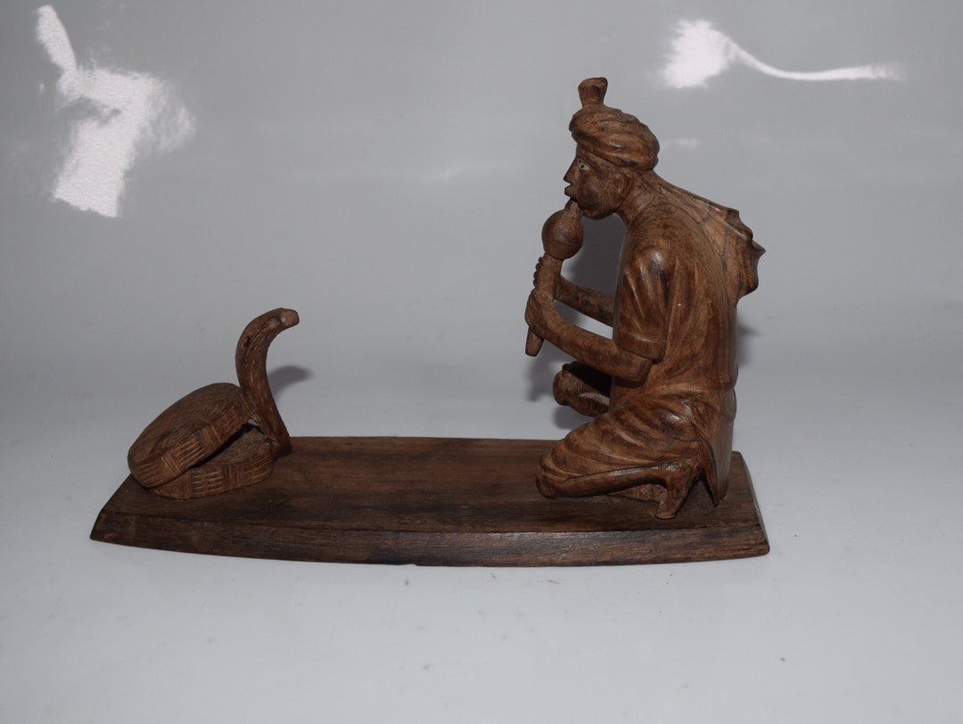 Carved Wood Sapera Indian Snake Charmer With Pungi Calling Cobra in the ...