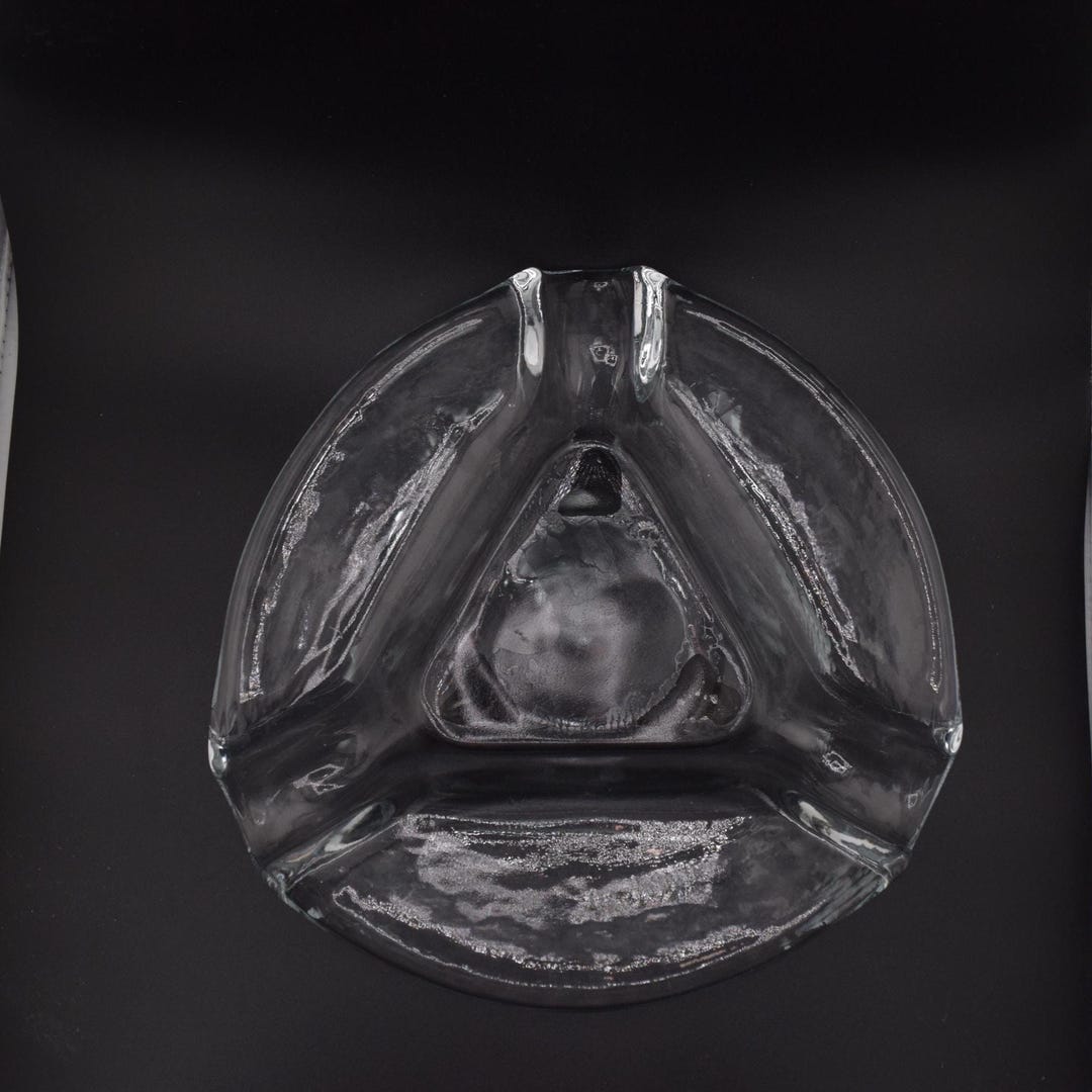 Cigarette, Cigar, Pipe Ashtray, Triangular Clear Glass Ashtray Heavy ...