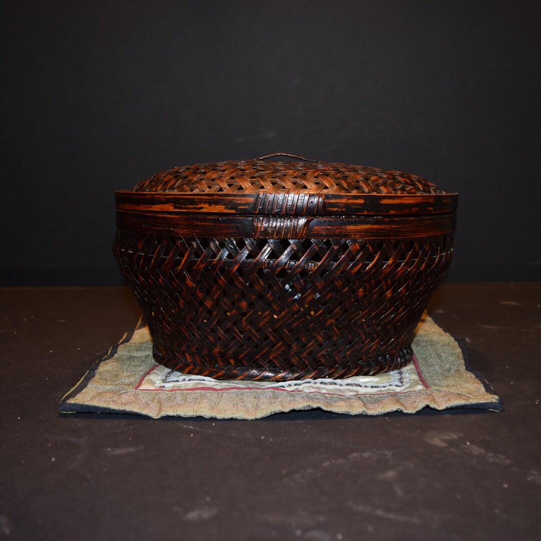 Round Wicker Brunt Dark Red Brown Bamboo Basket Boho Trinket Box Dark ...
