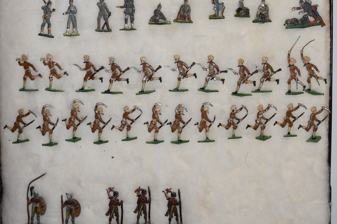23 Vintage WWI Indian Army Flat Toy Soldiers Toy Infantry Soldiers Cast ...