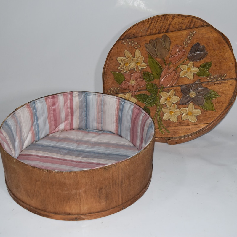 Round Cheese Box - Etsy