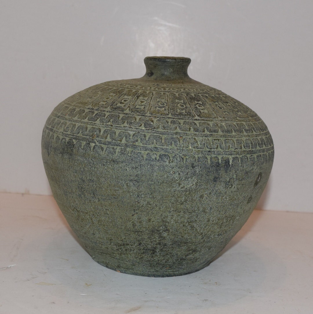 Incised Terracotta Ceramic Sgraffito Weed Pot Vase Geometric Pottery ...