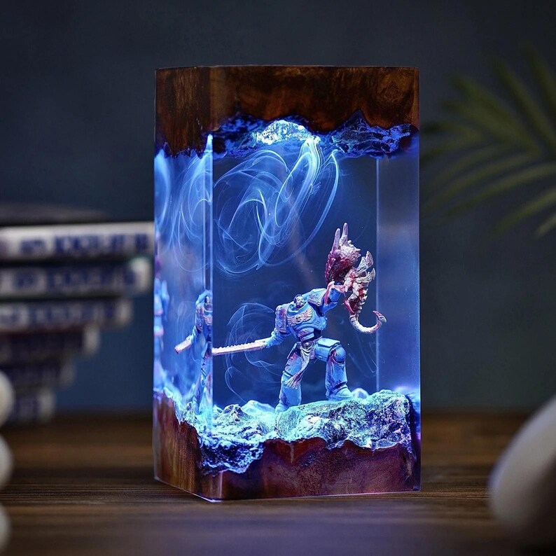 Captain Titus Warhammer 40K Resin Lamp Resin Night Light, Handmade ...