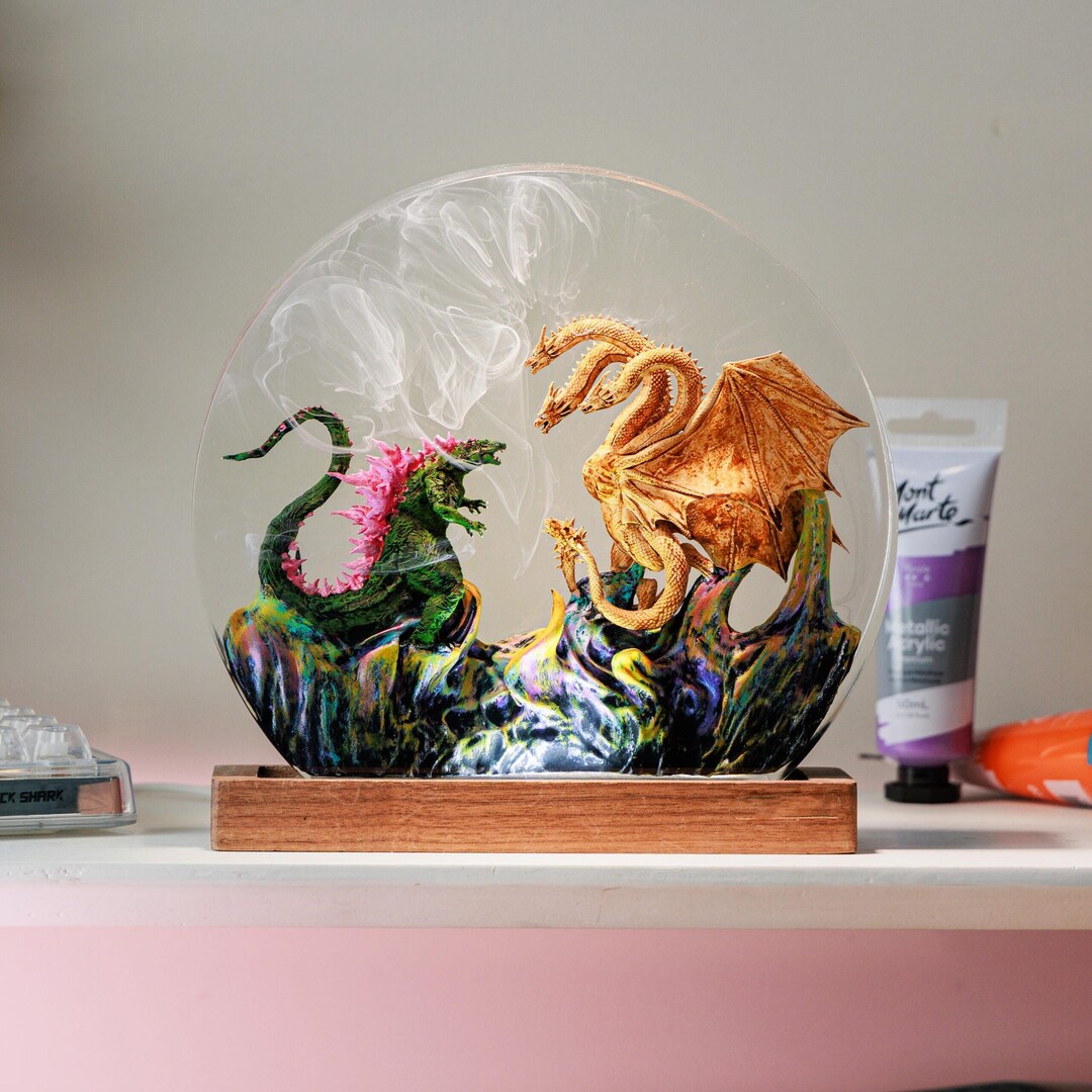 Godzilla VS King Ghidorah Resin Lamp Handmade Resin Lamp, LED Anime ...