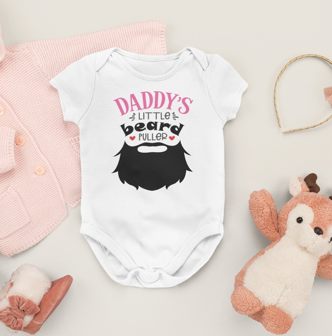 Daddy's Little Beard Puller Newborn Baby Onesie® - Funny Cute Baby Girl ...