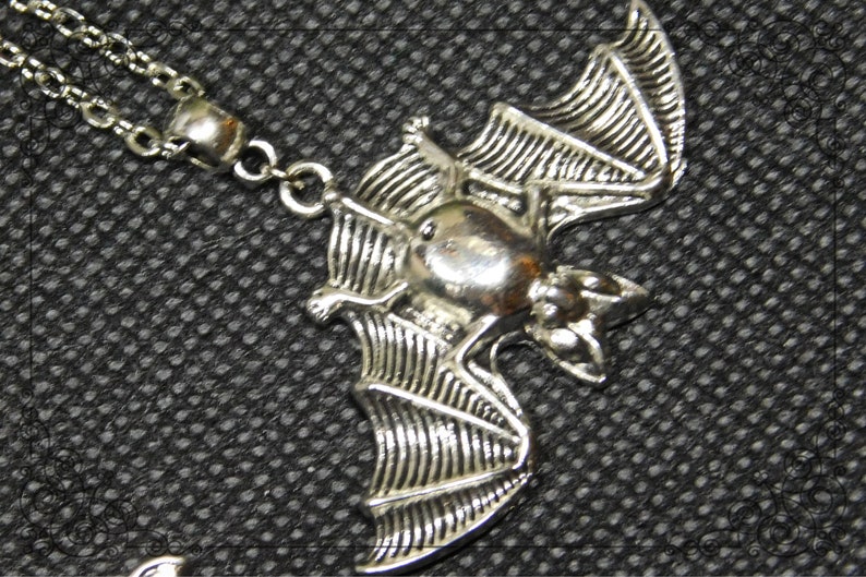GOTHIC BAT NECKLACE Gothic Bat Jewelry Silver Bat Necklace | Etsy UK