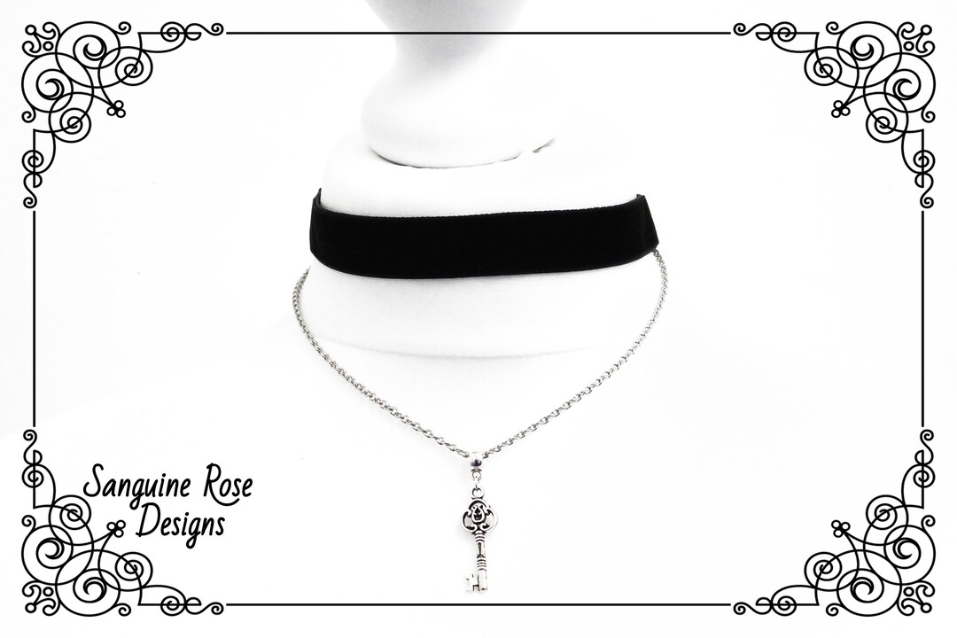 KEY DOUBLE GOTHIC Black Choker Necklace Gothic Key Choker - Etsy