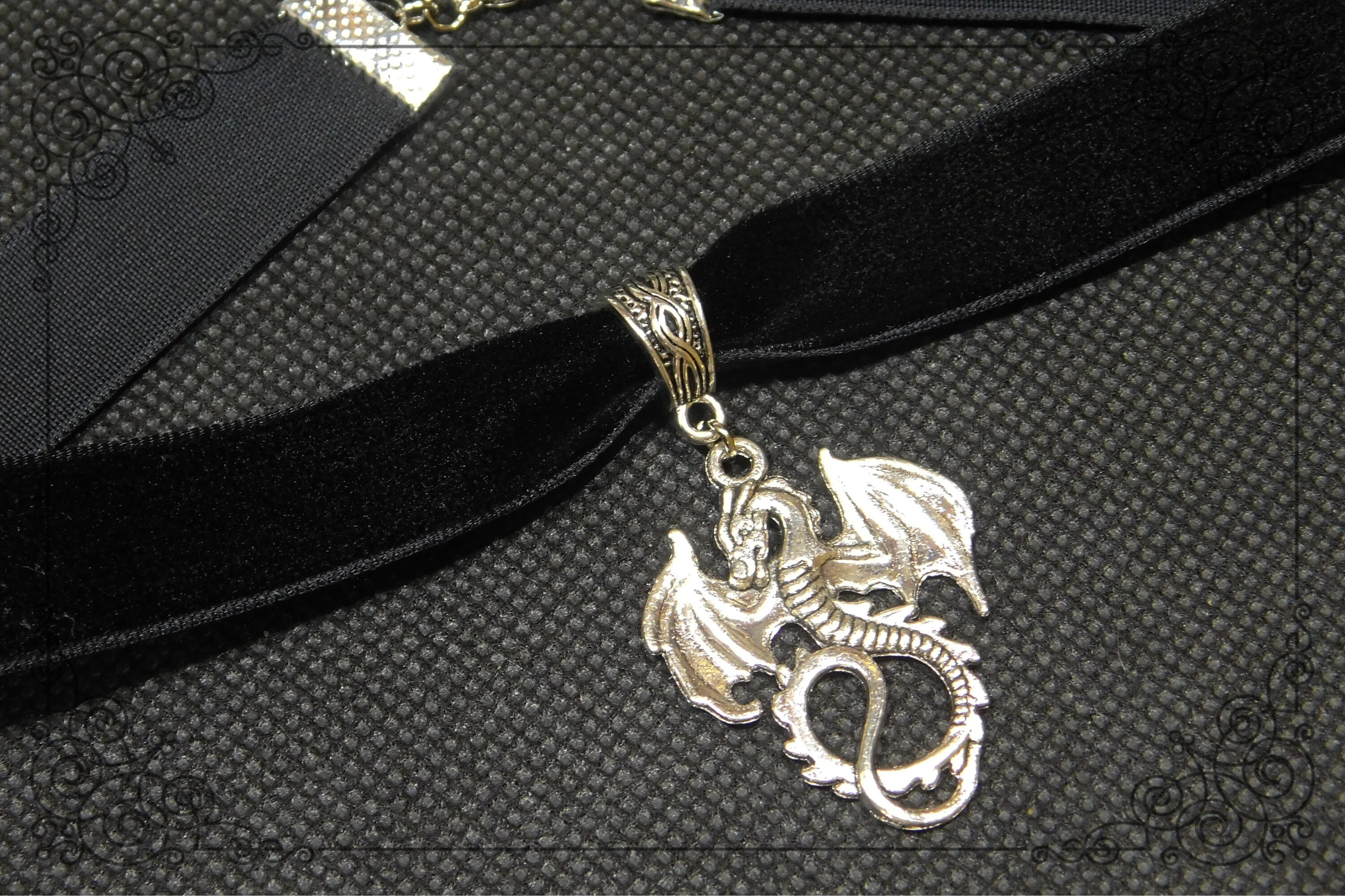 Dragon Choker Necklace Black Velvet Choker Collar Gothic - Etsy Polska