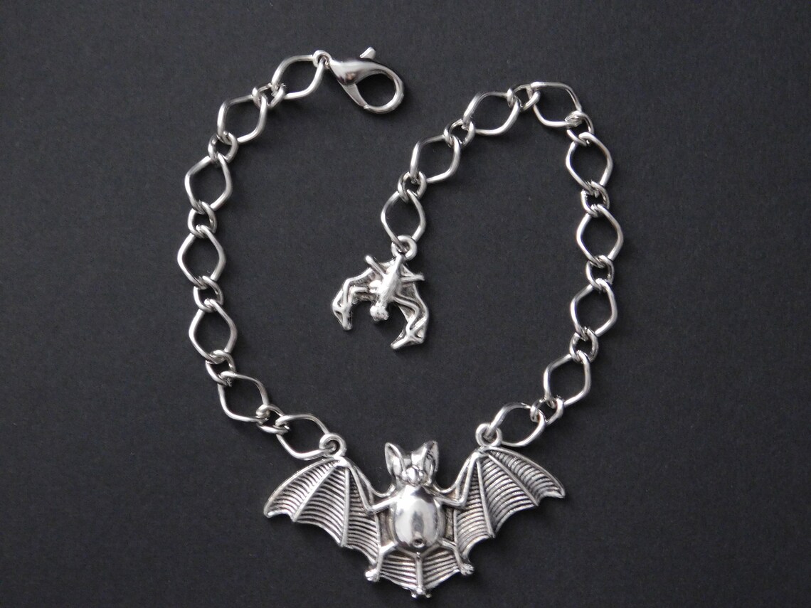 LARGE BAT BRACELET Bat Pendant Bracelet Halloween Bracelet - Etsy UK