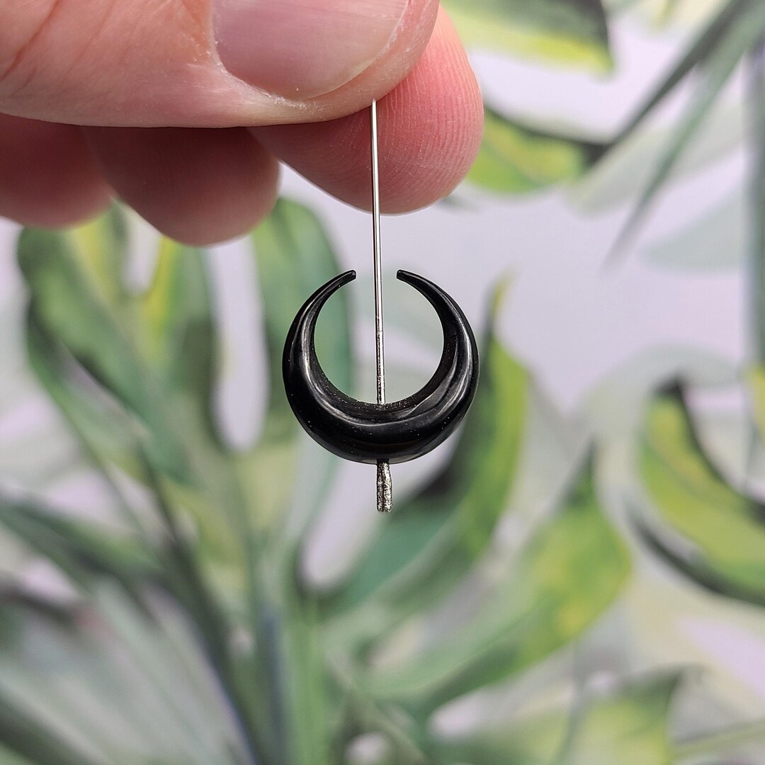 Top Vertical Drilled Double Horn Hand-carved Crescent Moon From ...