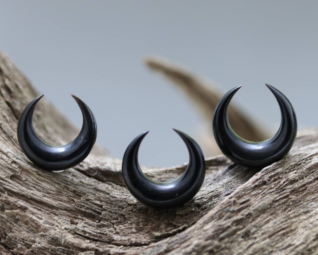Black Horn Crescent Moon | 15mm Carved Bull Horn Charm | Celestial ...