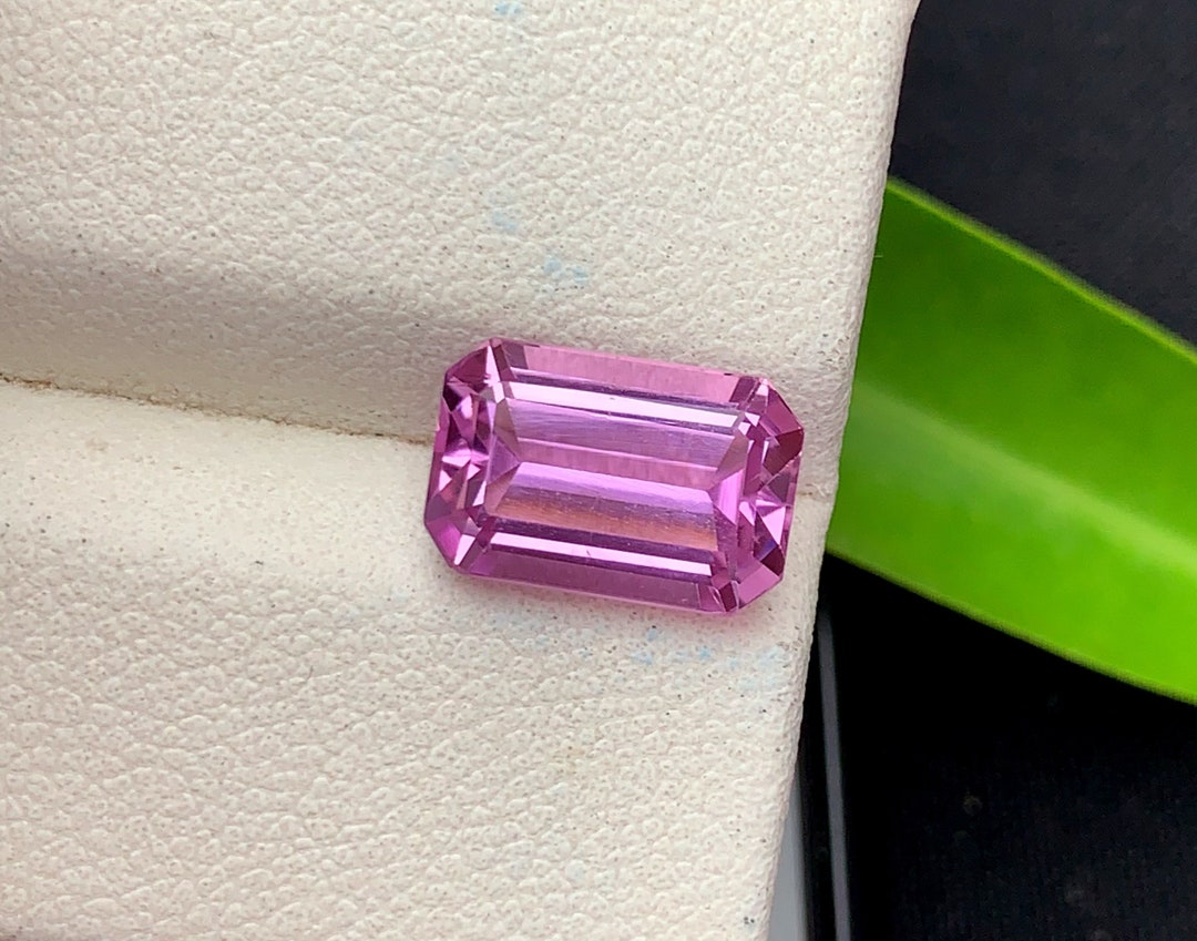 Magenta Pink Kunzite Gemstone: Emerald Cut, October Birthstone, 3.85 CT ...