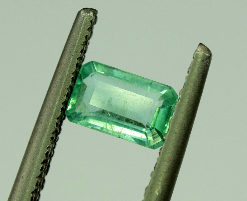 0.85 Carats Emerald Cut Eye Clean Green Color Emerald Loose - Etsy