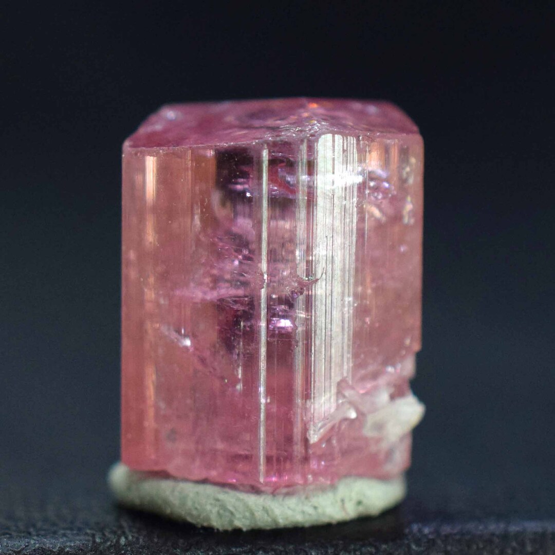 12.55 Carats Diamond Cut Terminated Shocking Pink Tourmaline Crystal - Etsy