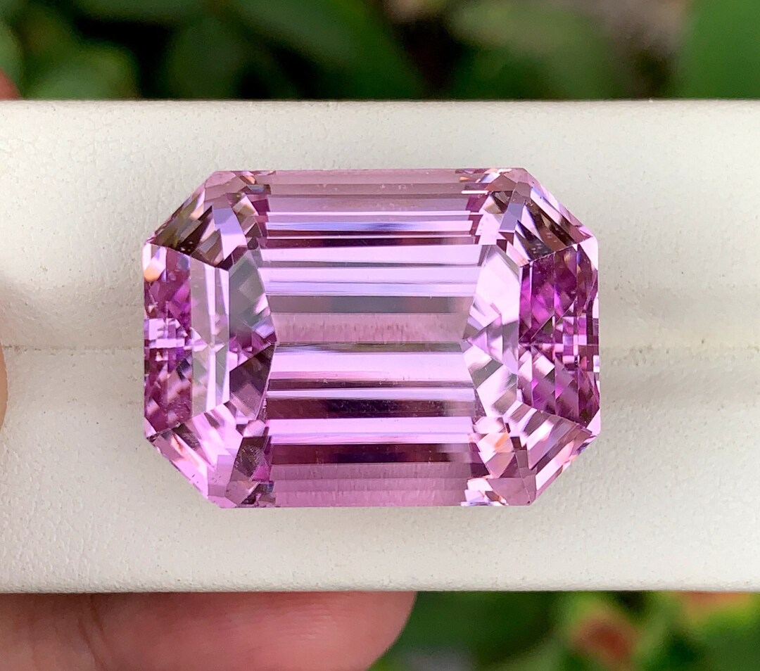 Electric Lavender Pink Kunzite Loose Gemstone , Emerald Shape Kunzite ...
