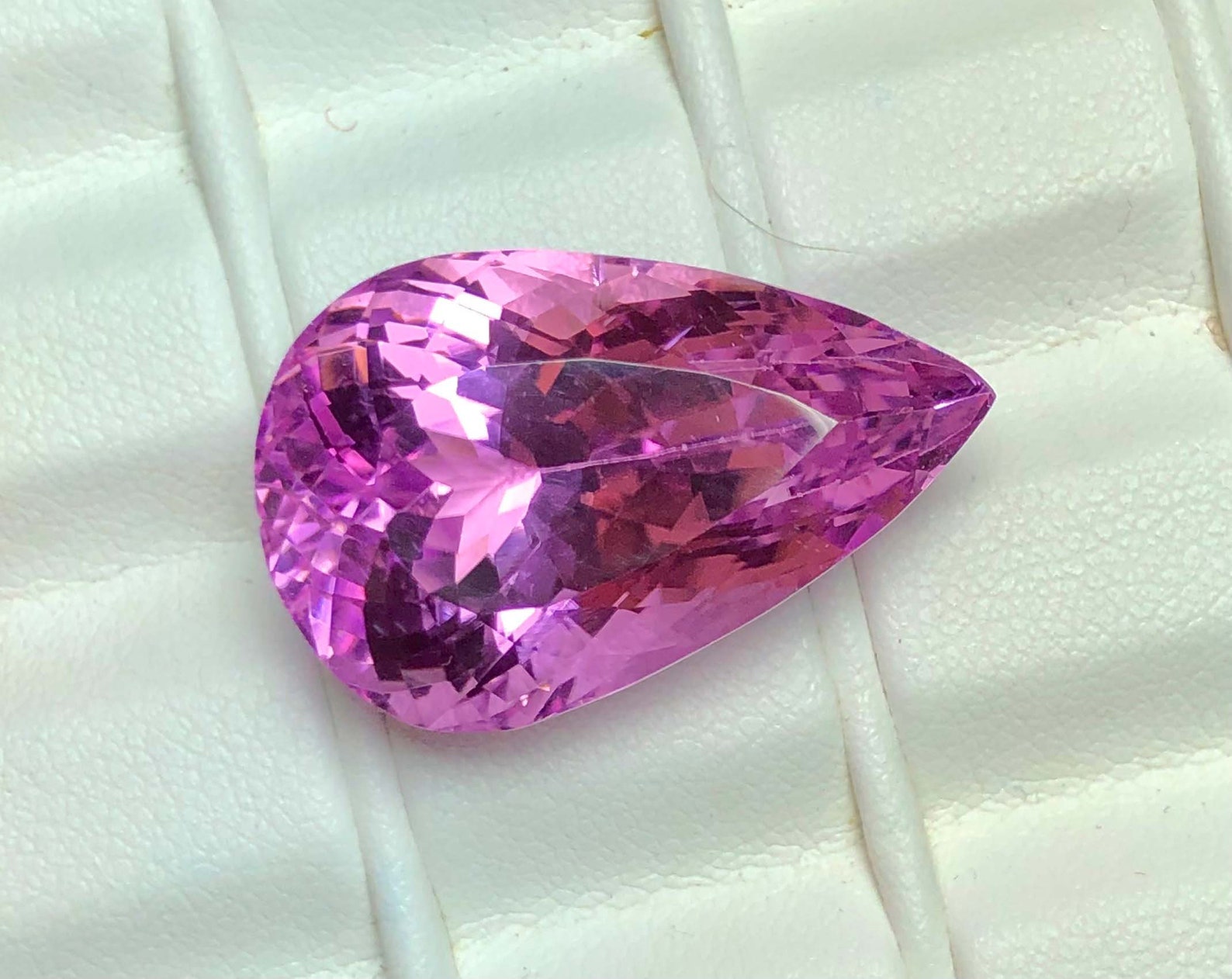 Natural Deep Pink Kunzite Spodumene Loose Gemstone VVS Pear - Etsy