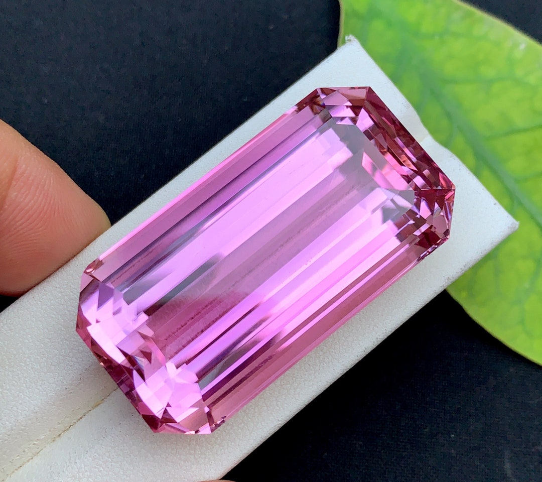 Collector's Choice Pink Kunzite Gemstone for Jewelry , Natural Emerald ...