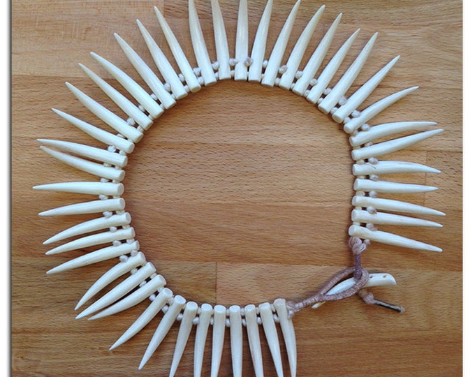 Vintage Zulu "leopard's Tooth" African Necklace, African Horn Pendant ...