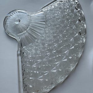 Set of 4 Vintage Glass Hand Fan Snack Plates - Etsy