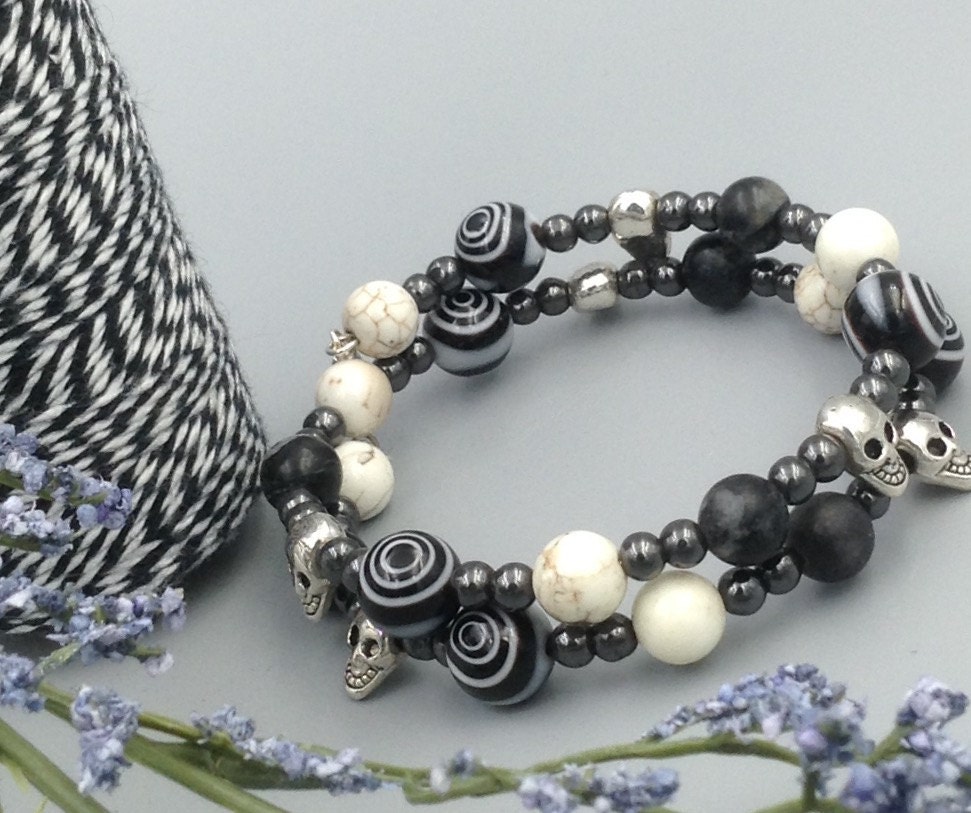 Memory Wire Black and White Skull Bracelet - Etsy
