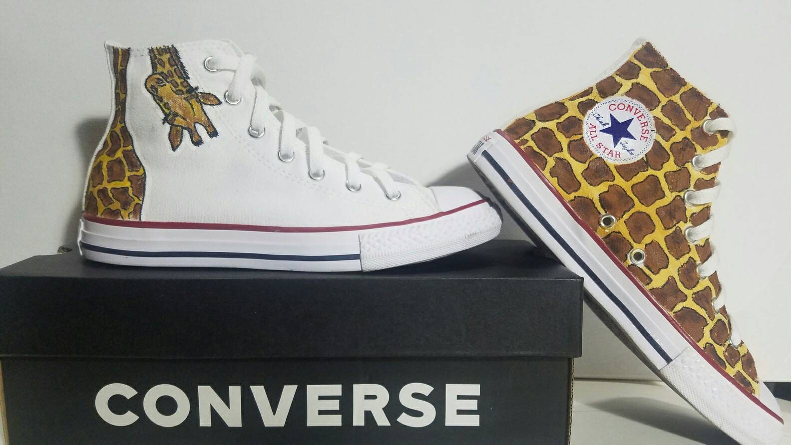 Giraffe design with print high top converse hand painted | Etsy