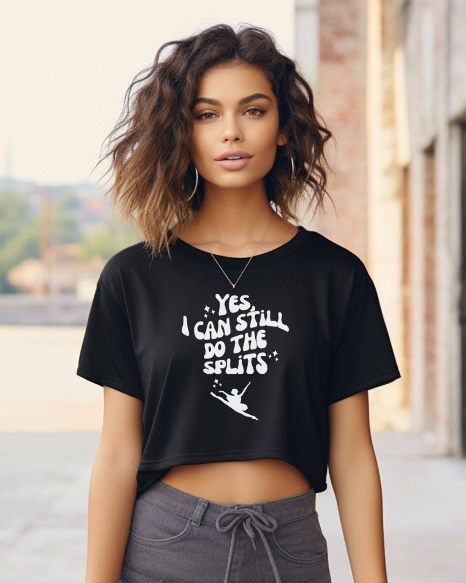 Ballet Dancer Crop Top, Ballerina Cropped T-shirt, Dance Lover Crop Tee ...