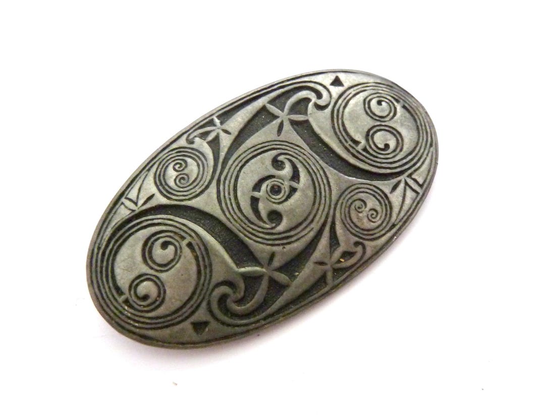 Vintage Pewter Celtic Pictish Spiral Detailed Oval Shaped Brooch by St ...