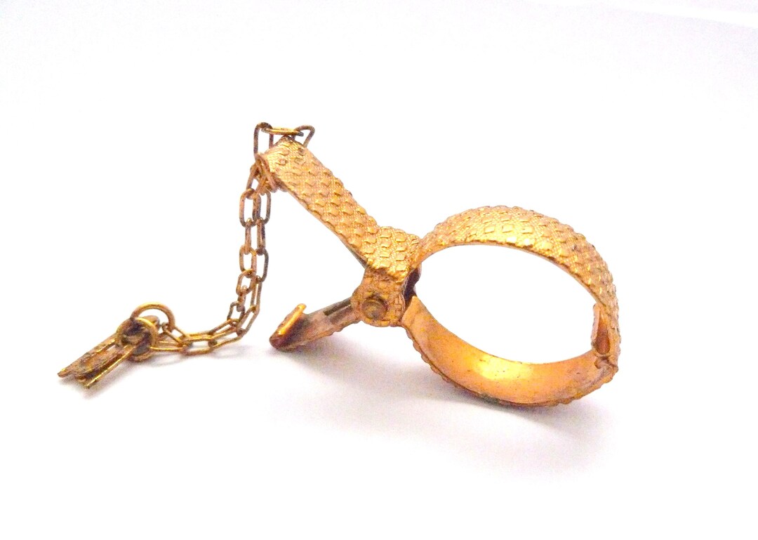 Vintage Glove Holders, 50s Vintage Accesories - Etsy
