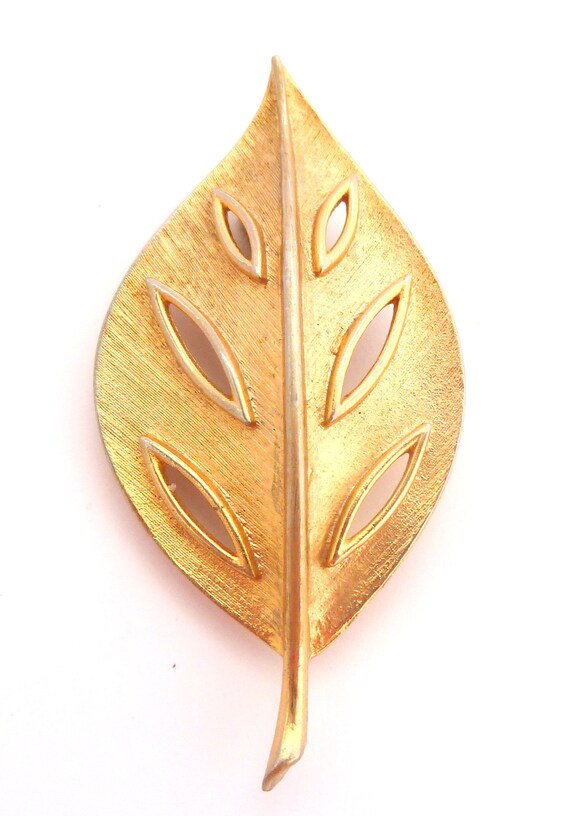 Vintage Modernist Style Leaf Design Open Work Detaile… - Gem
