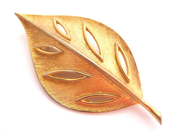 Vintage Modernist Style Leaf Design Open Work Detaile… - Gem