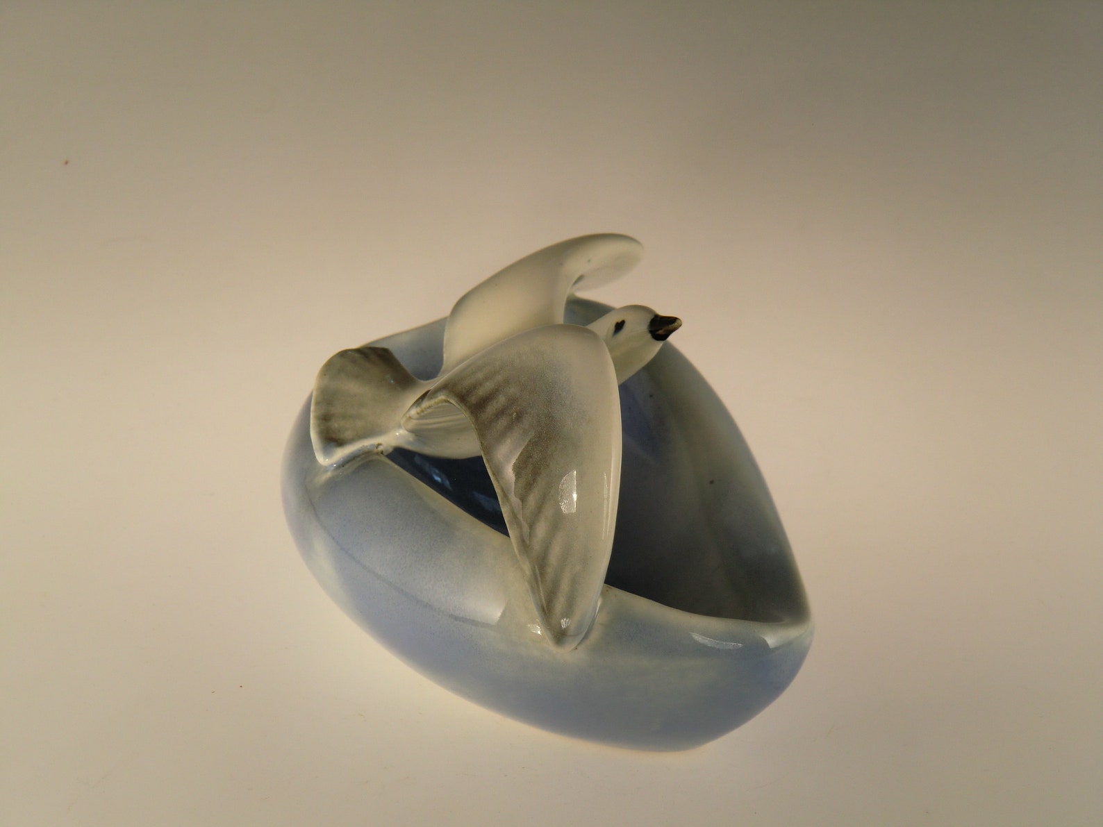 Bohemian Czech Art Deco Ditmar Urbach Pottery Bowl Dish With Seagull ...