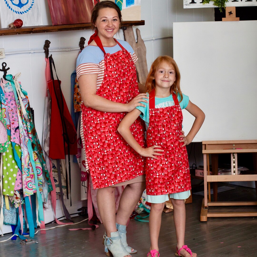 Cookbook Club Apron - Personalized Matching Mom and Me Gift - Mother's ... Cookbook Club Apron - Personalized Matching Mom and Me Gift - Mother's ...