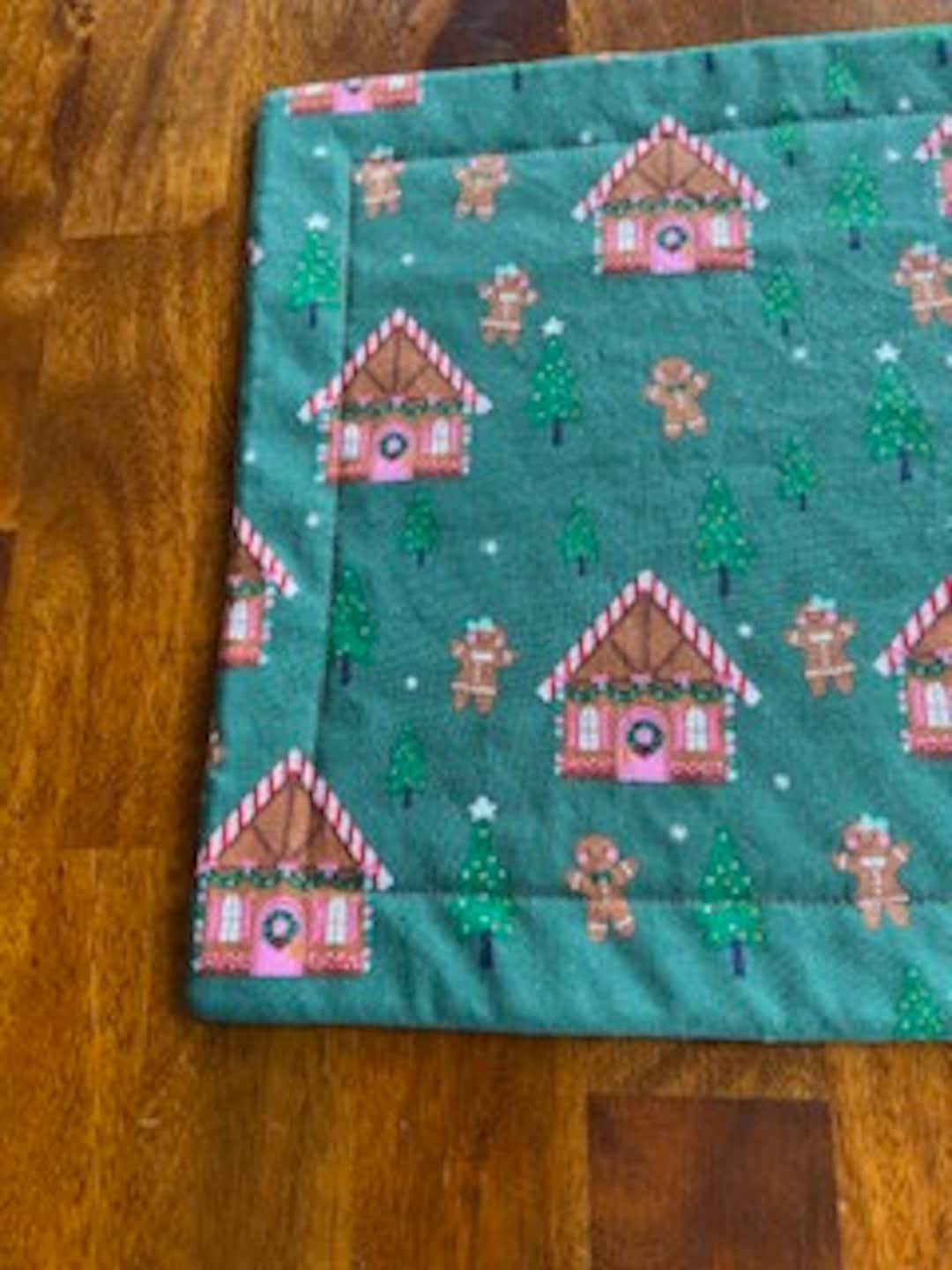 Gingerbread House Quilted Placemat: Christmas Holiday Decor - Etsy