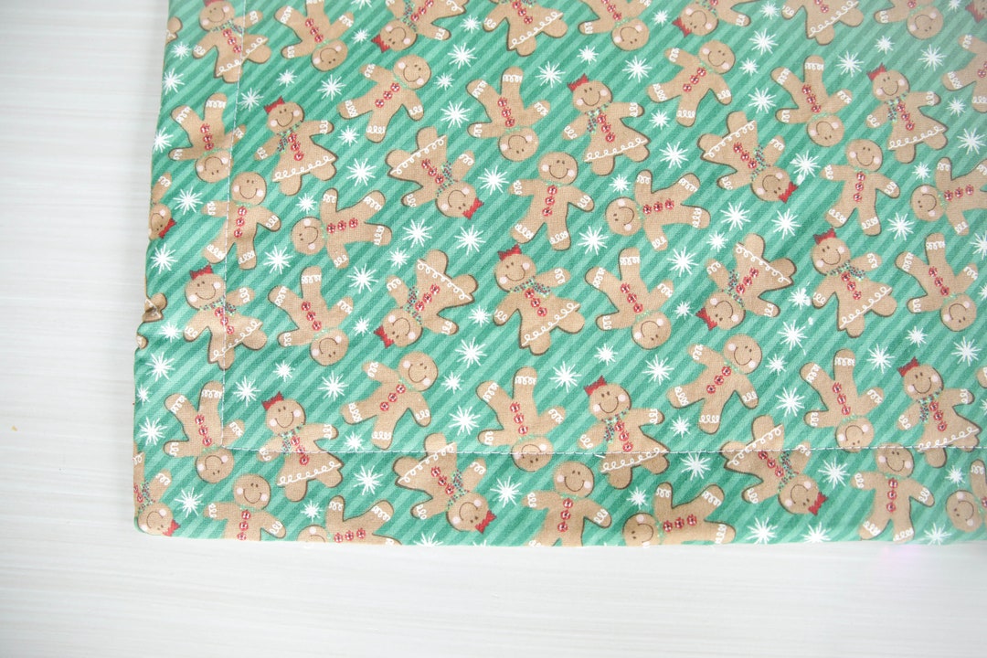 Gingerbread Quilted Placemat: Holiday Christmas Dinner Decor - Etsy