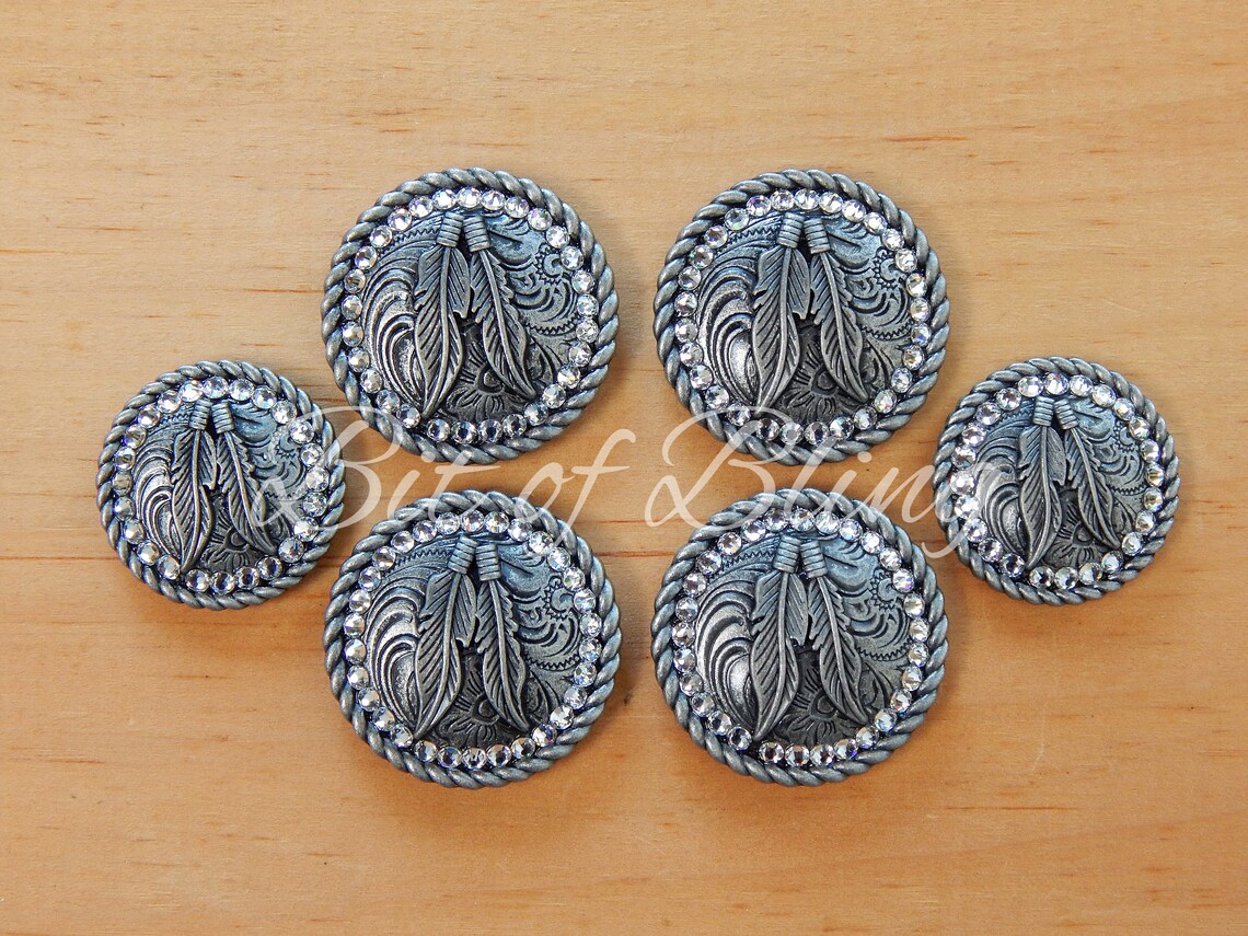 Silver Round Rope Edge Feathers Saddle Concho Set Crystal - Etsy