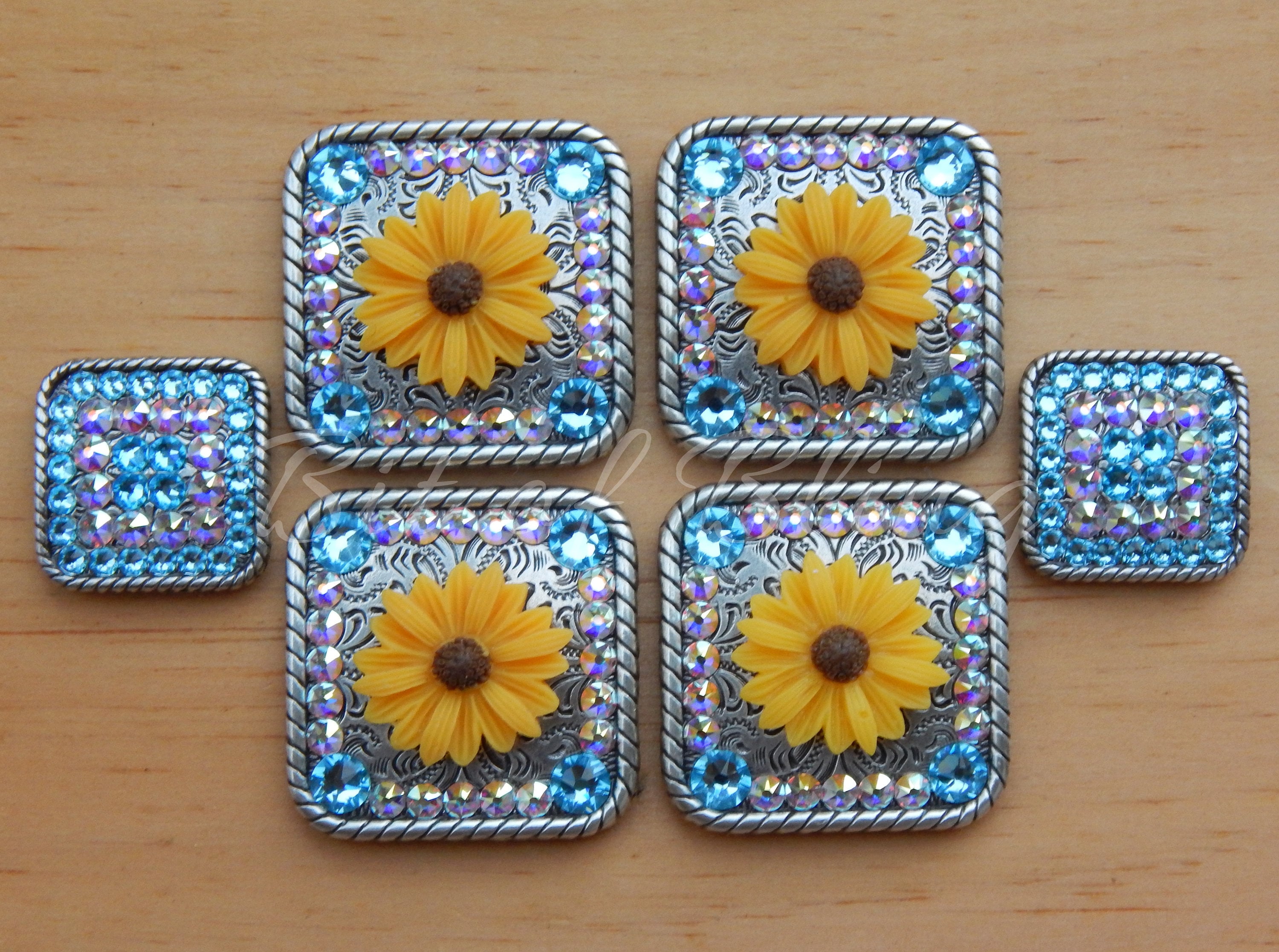 Yellow Daisy Saddle Concho Se Aquamarine & Crystal AB Horse - Etsy